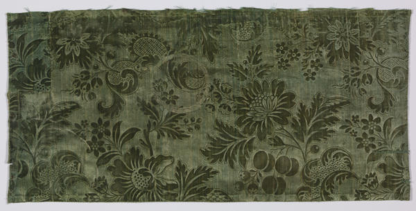 Textile fragment | RISD Museum