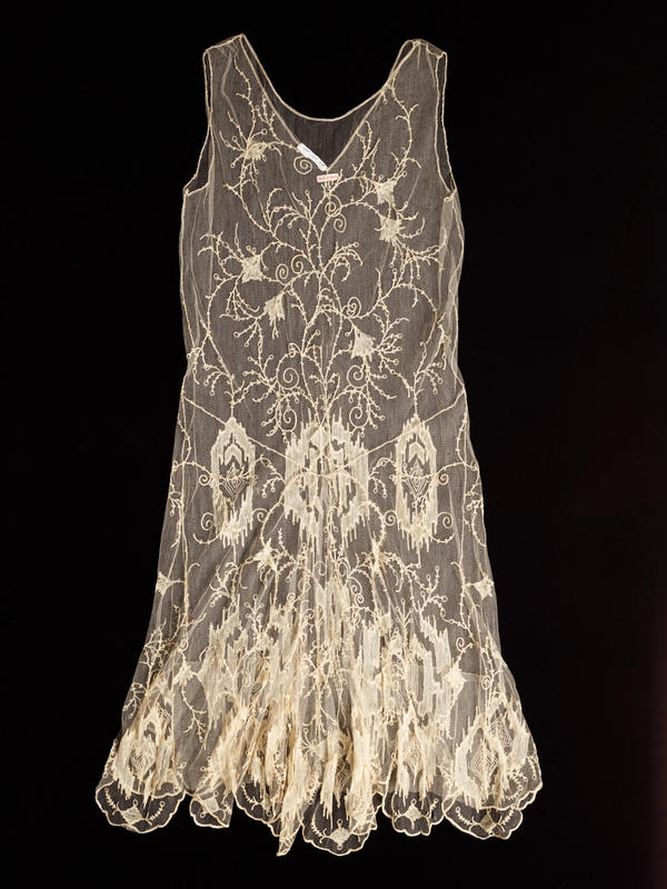 The Art and Design of Spider Silk | RISD Museum