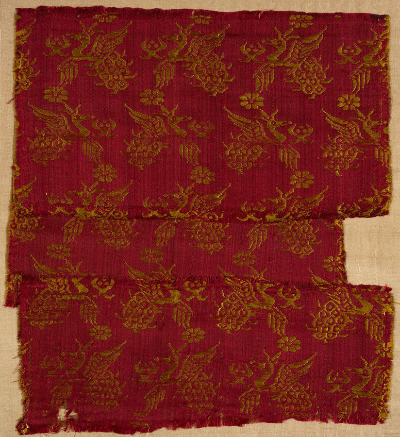 Textile fragment | RISD Museum