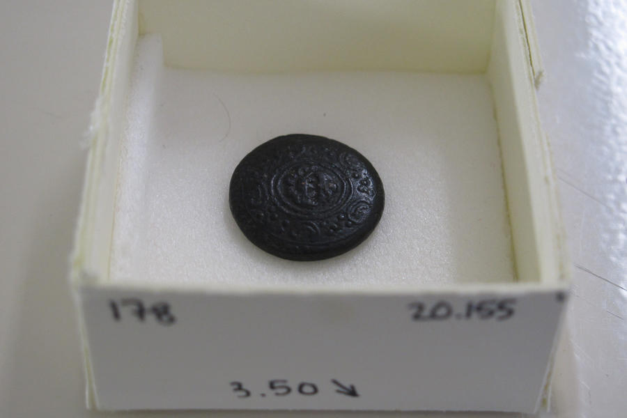 Bronze coin | RISD Museum